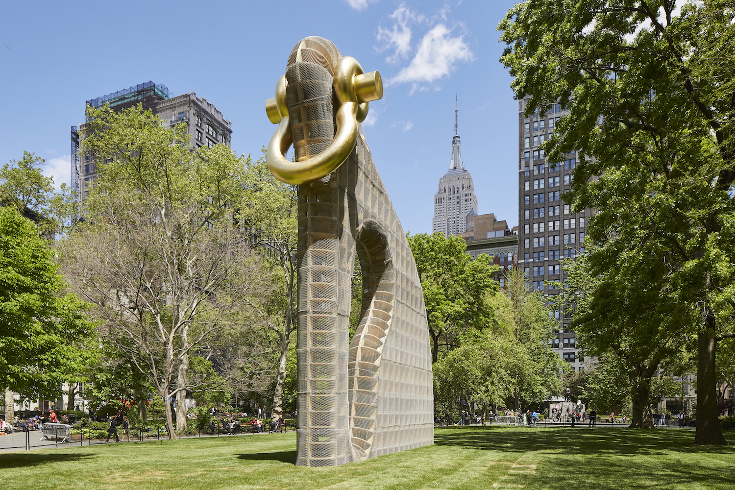 Martin Puryear’s Big Bling at the Madison Square Park, New York ...
